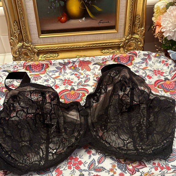 Wacoal | Intimates & Sleepwear | Wacoal Underwire Bra Black Lace 3 Hook ...